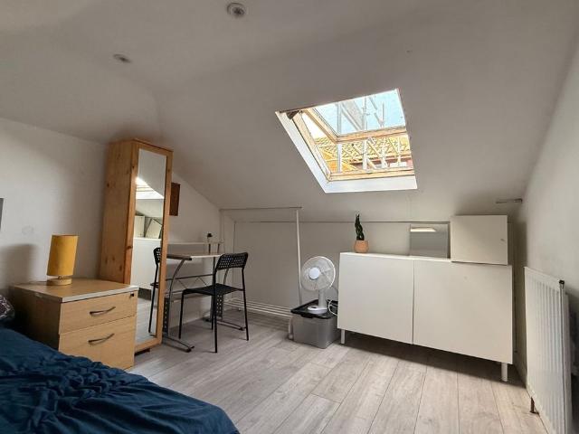 Room in a Shared Flat, Bessborough Road, HA1
