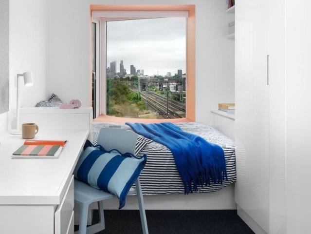 Room in a Shared Flat, Bradwell St, E1