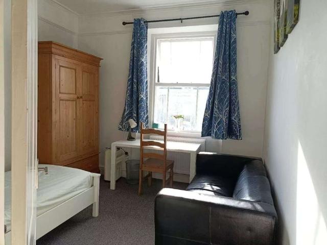 Room in a Shared Flat, Bristol, BS6