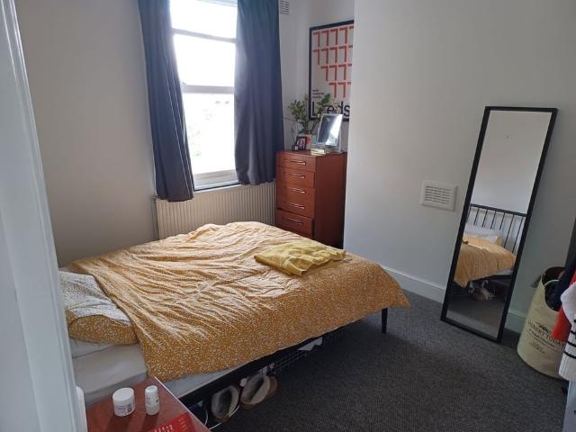 Room in a Shared Flat, Brook Drive, SE11