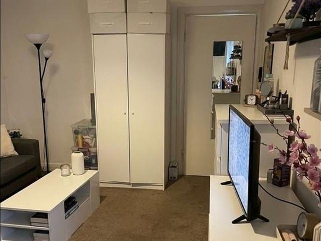 Room in a Shared Flat, Brook Lodge, NW11