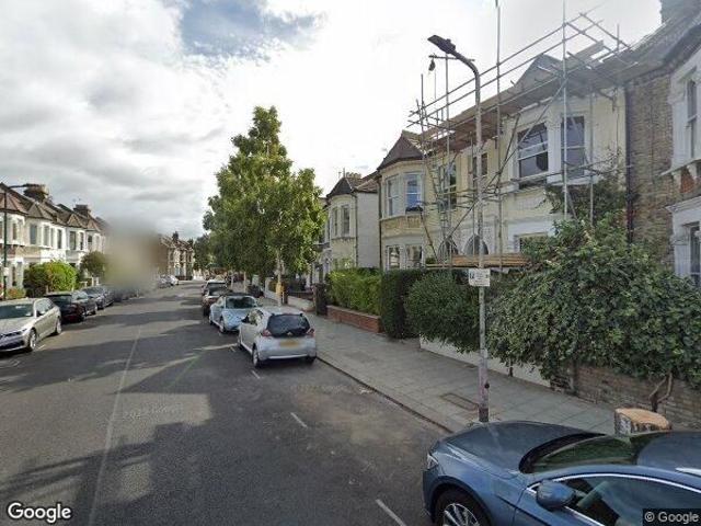 Room in a Shared Flat, Elms Crescent, SW4