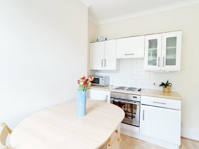Room in a Shared Flat, Evelyn Street, SE8