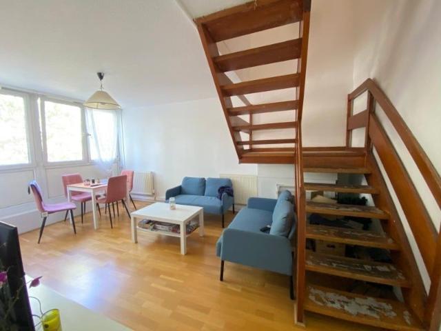 Room in a Shared Flat, Falcon Road, SW11