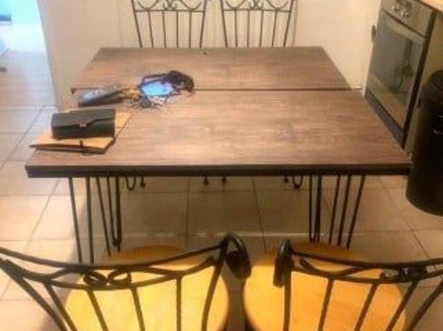 Room in a Shared Flat, Fellows Court, E2