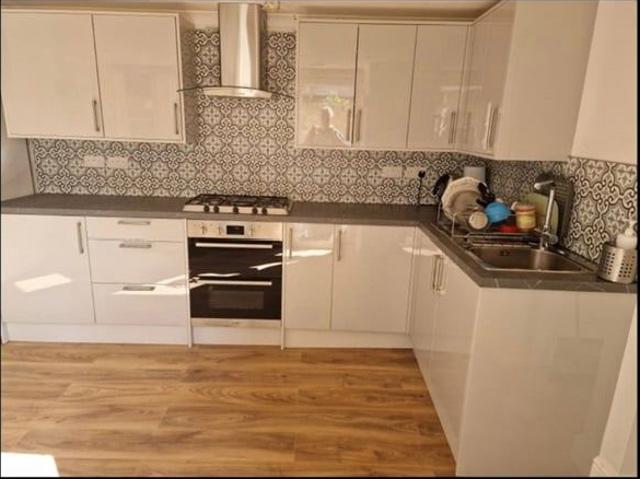 Room in a Shared Flat, Fentiman Road, SW8