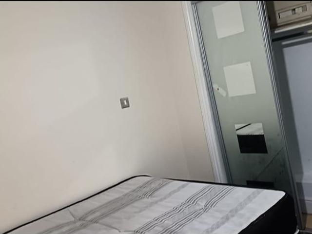 Room in a Shared Flat, Francis Road, B16