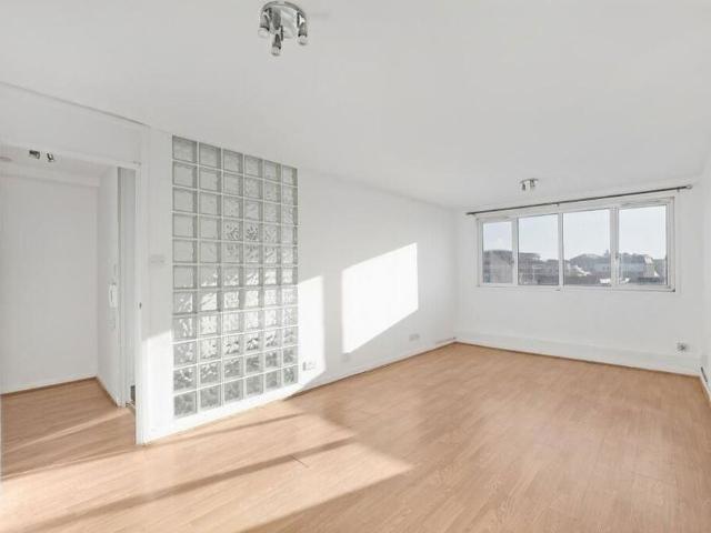 Room in a Shared Flat, Fulmer House, NW8