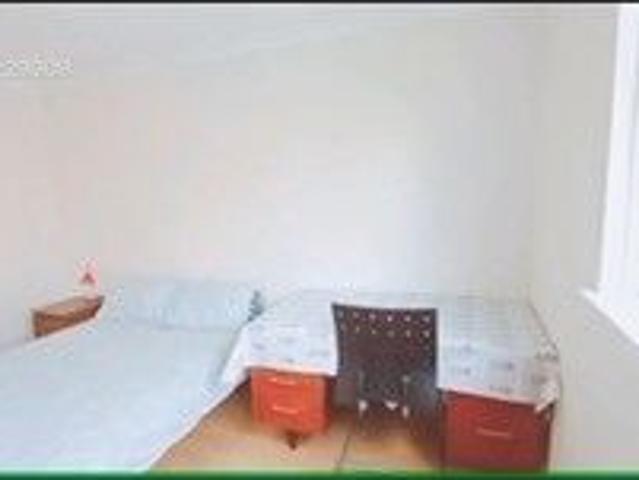 Room in a Shared Flat, Keith Court, G11