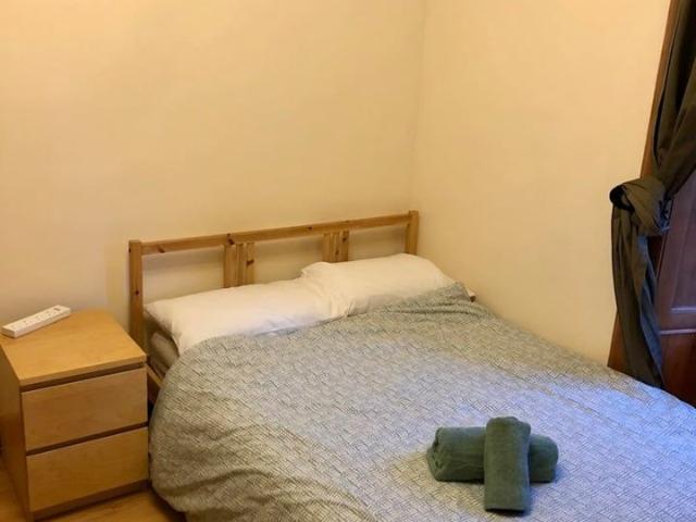 Room in a Shared Flat, Home Street, EH3