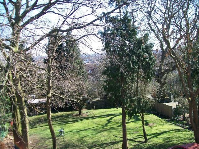 Room in a Shared Flat, Honor Oak Road, SE23