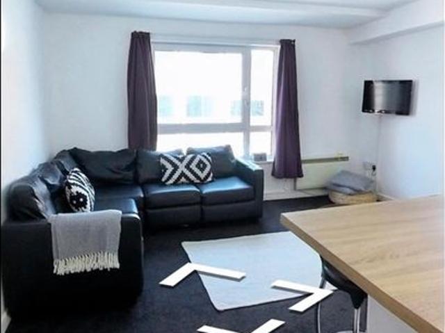 Room in a Shared Flat, Hatton Garden, L3