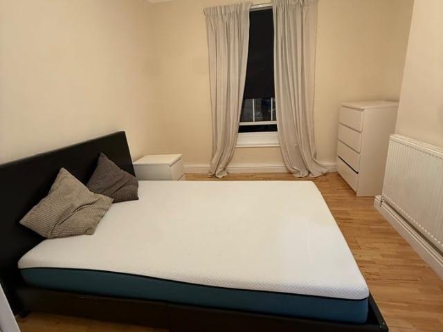 Room in a Shared Flat, Hazelwood House, SE8