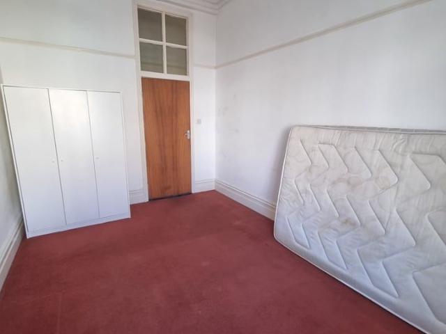Room in a Shared Flat, Hanley Court, N4