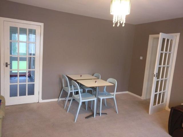 Room in a Shared Flat, Harden Place, EH11