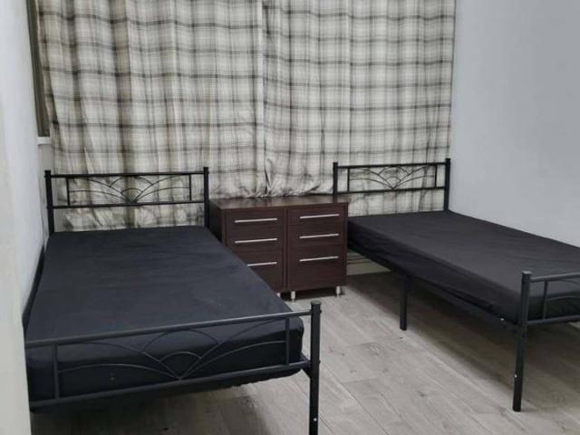 Room in a Shared Flat, Harts Lane, IG11