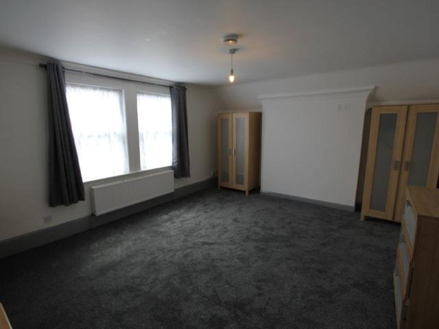 Room in a Shared Flat, Hermitage Road, N4