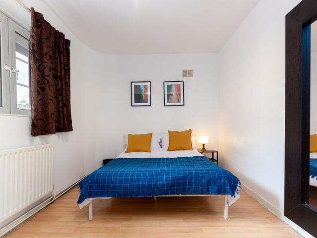 Room in a Shared Flat, High St, TW3