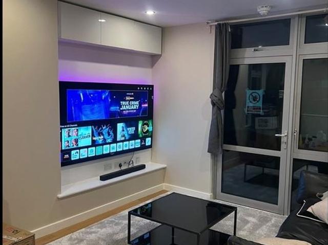 Room in a Shared Flat, Iona Tower, E14
