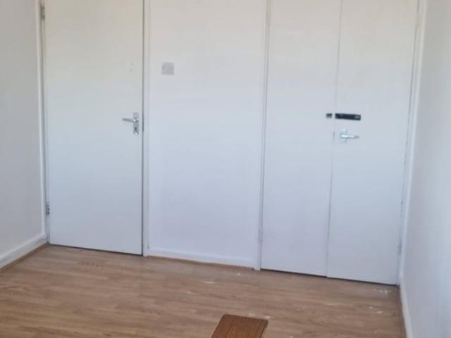 Room in a Shared Flat, John Kennedy House, SE16