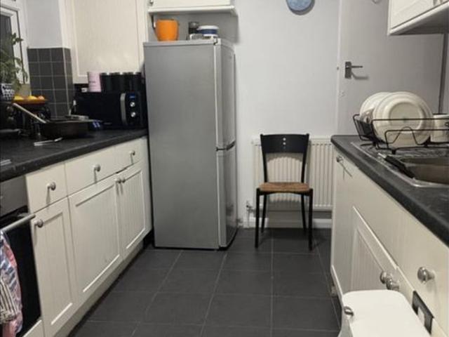 Room in a Shared Flat, Oakleigh Road North, N20