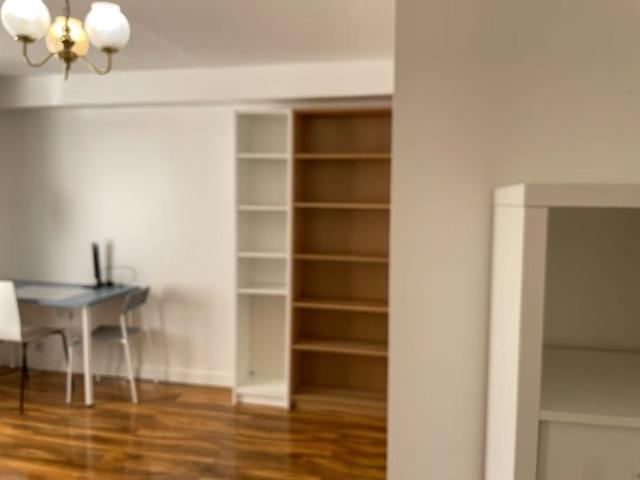 Room in a Shared Flat, Orphan Street, L7