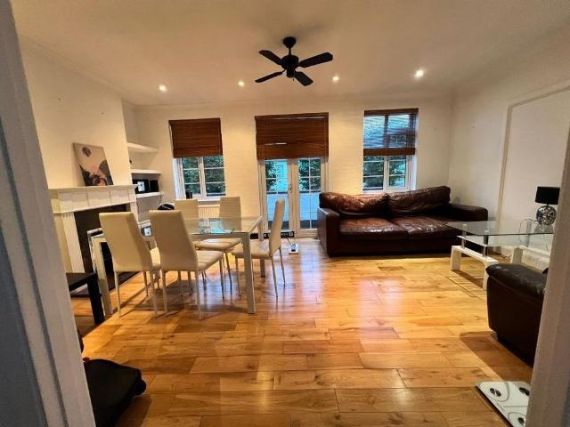 Room in a Shared Flat, Lonsdale Court, E11