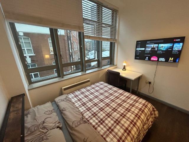 Room in a Shared Flat, Lawrence House, EC1V