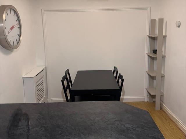 Room in a Shared Flat, Lee High Road, SE13