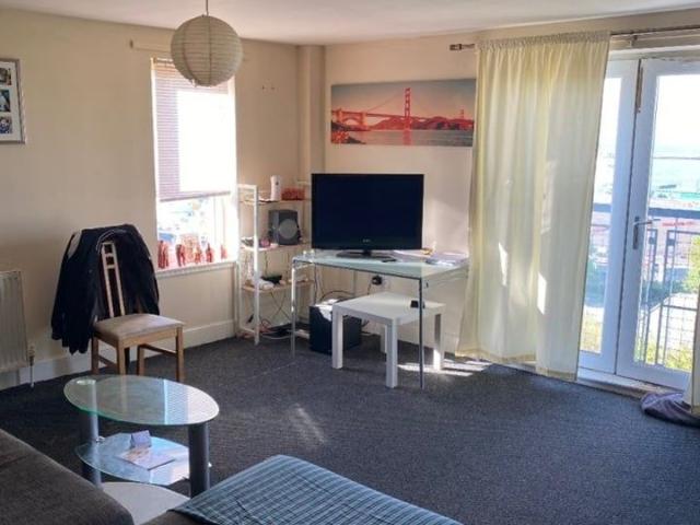 Room in a Shared Flat, Lindsay Road, EH6