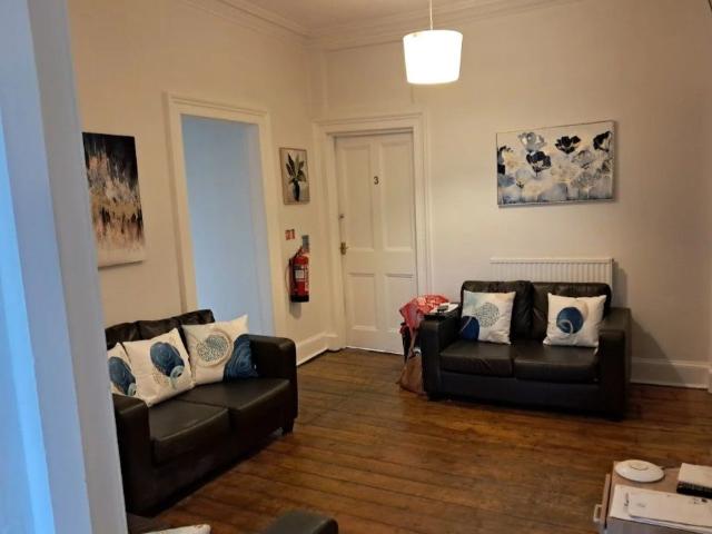Room in a Shared Flat, Lutton Place, EH8
