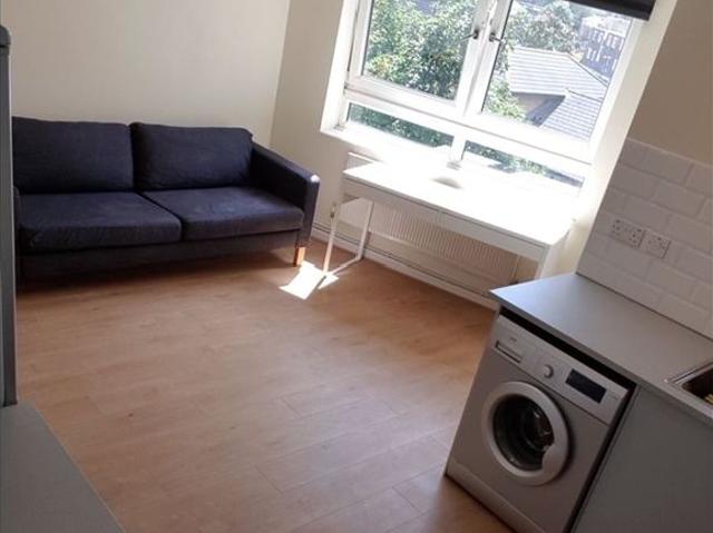 Room in a Shared Flat, Magnolia House, SE8