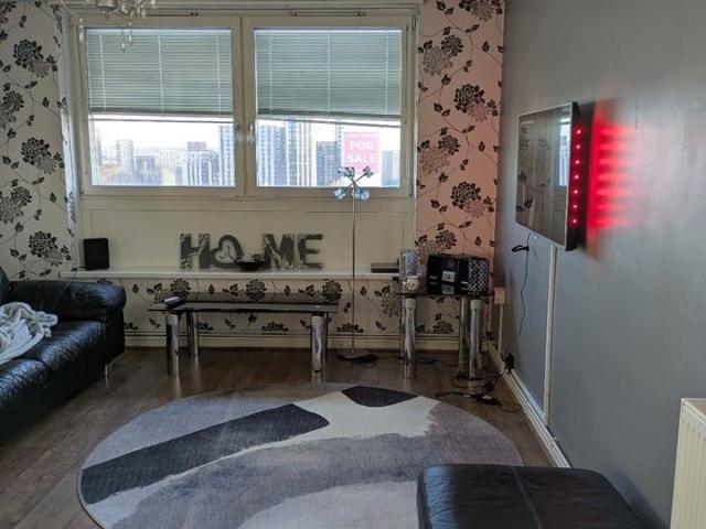 Room in a Shared Flat, Mersea House, IG11