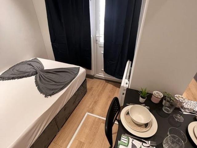 Room in a Shared Flat, Mitcham Lane, SW16