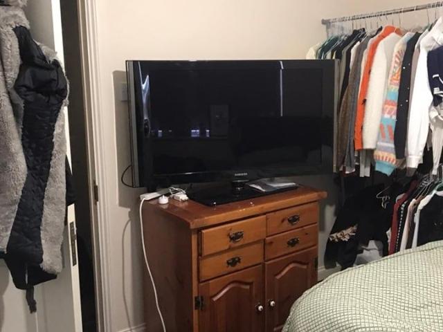 Room in a Shared Flat, Myddleton Avenue, N4
