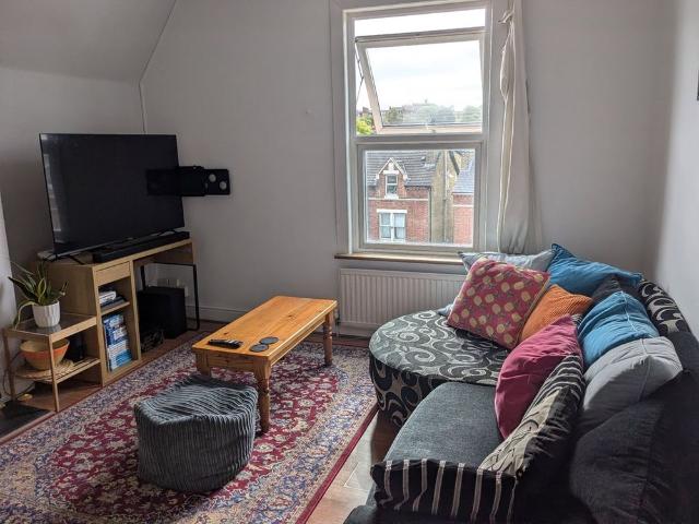 Room in a Shared Flat, Norwood Road, SE24