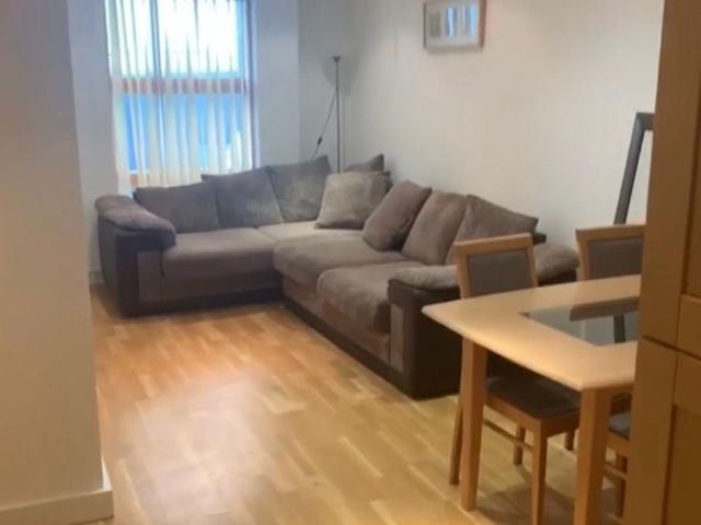 Room in a Shared Flat, Newton Street, M1