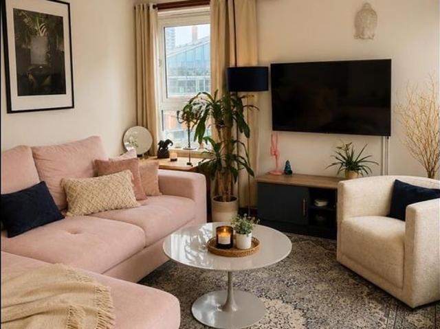Room in a Shared Flat, Sparkford House, SW11