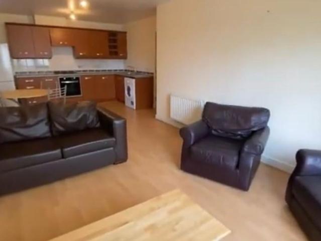 Room in a Shared Flat, Springbridge Court, M16