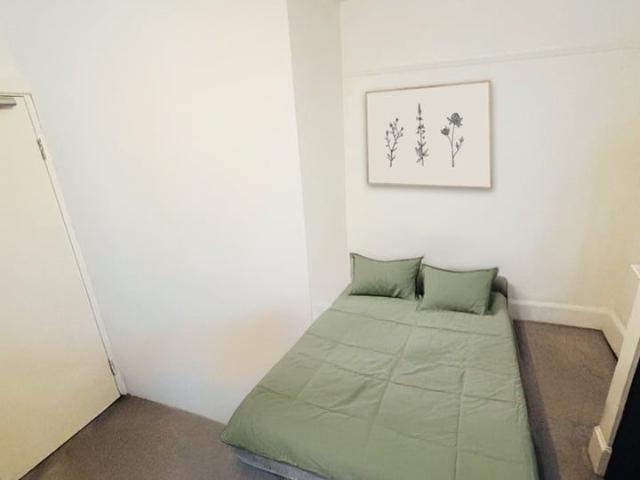 Room in a Shared Flat, Stunning Double Room In Westminster, SW1P