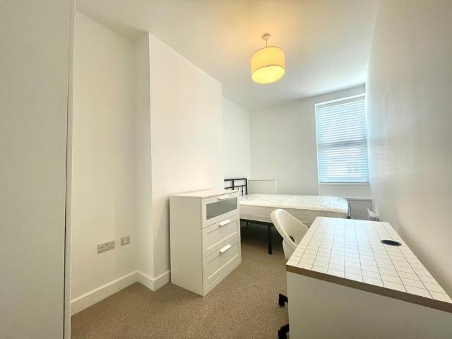 Room in a Shared Flat, Staple Hill, BS16