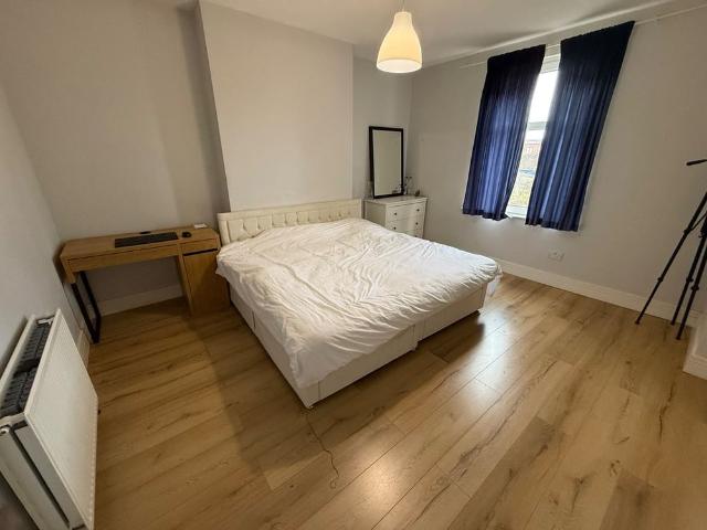 Room in a Shared Flat, Stonyhurst St, G22