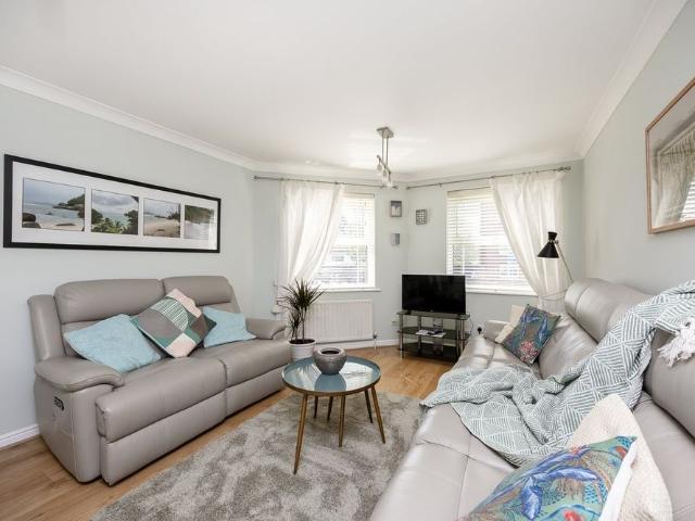Room in a Shared Flat, Petworth House, BN3