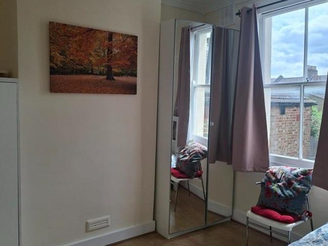 Room in a Shared Flat, Peckham, SE15