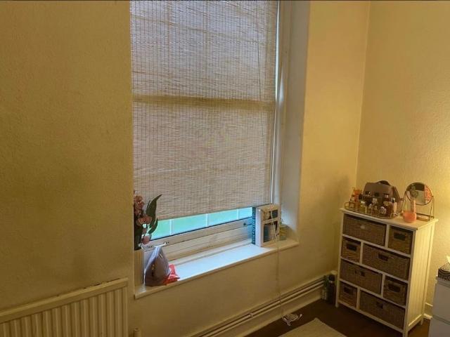 Room in a Shared Flat, Pembury Road, E5