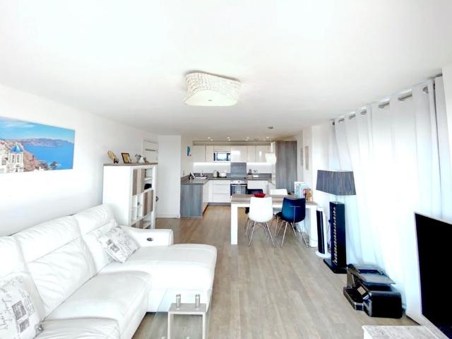Room in a Shared Flat, Roma Corte, SE13