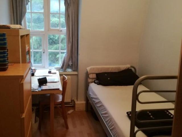 Room in a Shared Flat, Risley Avenue, N17
