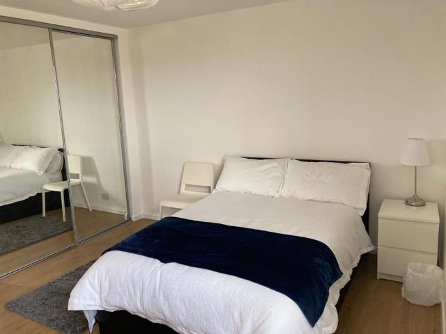 Room in a Shared Flat, Ward Point, SE11