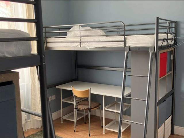 Room in a Shared Flat, Wetherby Mews Entrance, SW5