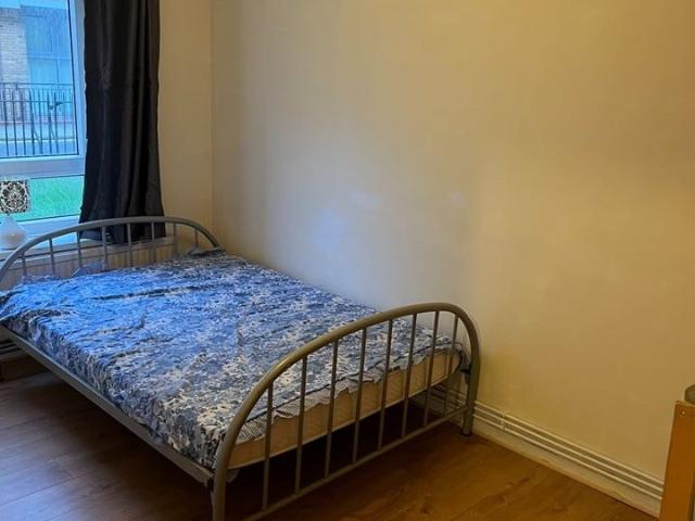 Room in a Shared Flat, Whitechapel, E1